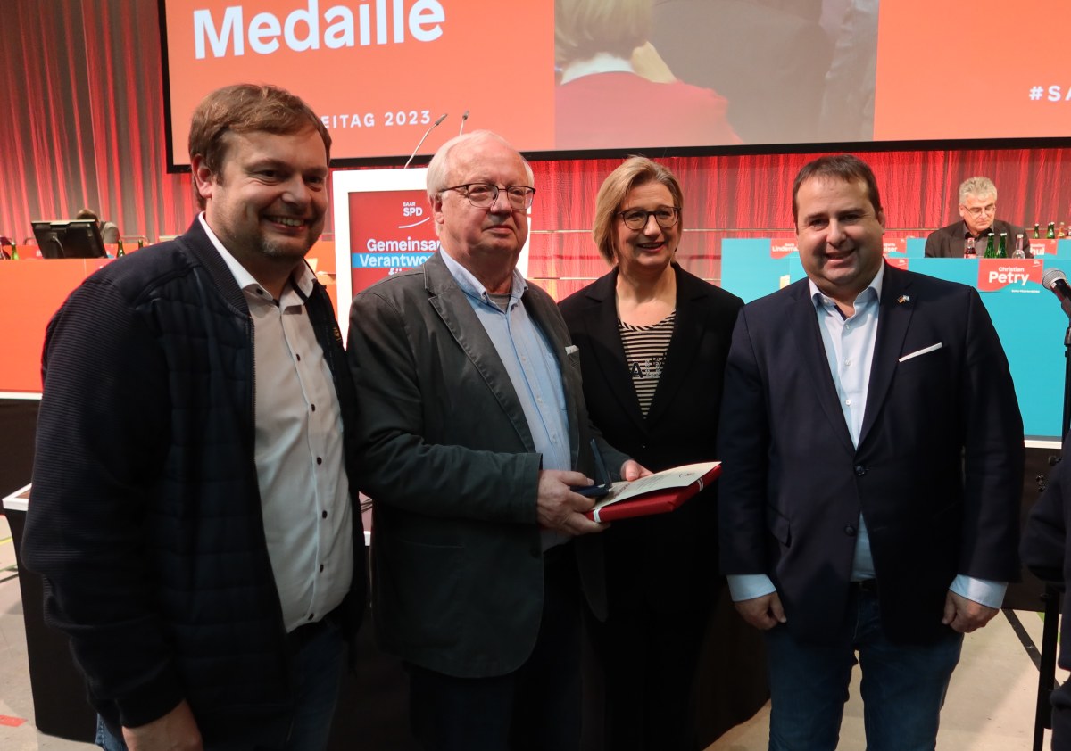 Alsweiler: Dr. Alfred Neis mit Max-Braun-Medaille ausgezeichnet - St ...