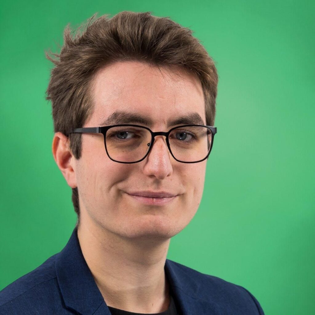 Wir stellen die Kandidaten zur Bundestagswahl 2025 vor: Julian ...